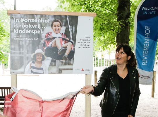 Het Rivierenhof in Deurne introduceert rookvrije zones | Provincie ...